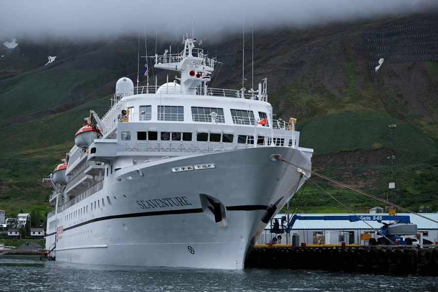 66度探险邮轮